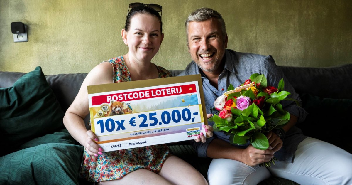 Claudia uit Roosendaal wint tien jaar lang 25.000 euro per jaar bij de Postcode Loterij - NPL ...
